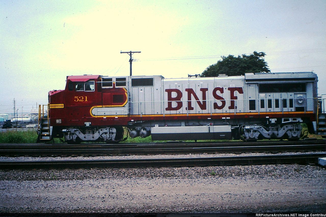 BNSF 521